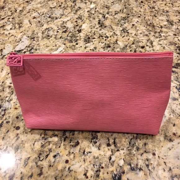 Estee Lauder | Bags | Euc Estee Lauder Makeup Bag | Poshmark